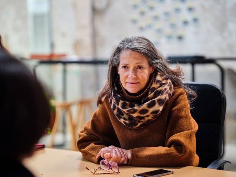 What Is Power and How Does It Affect Workplace Dynamics?